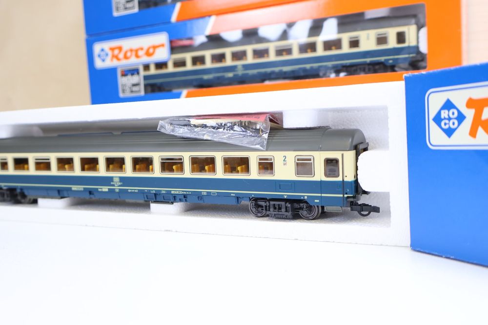 ROCO 4 x Personenwagen H0 46551/46541 - Top Modelle (Gebraucht) in ...
