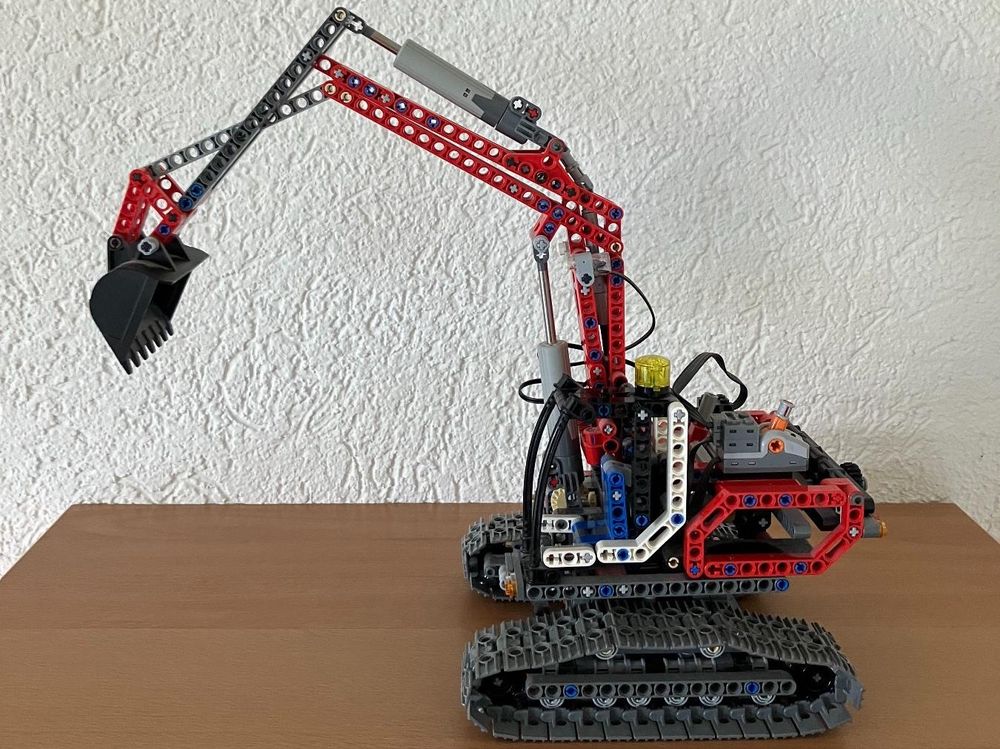 Lego Technic Raupenbagger 8294, sortiert in Top Zustand (Gebraucht) in ...