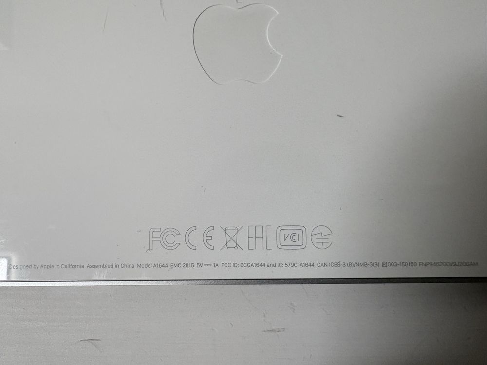 Apple clavier sans fil model A1644+ câble de recharge (Gebraucht) in ...