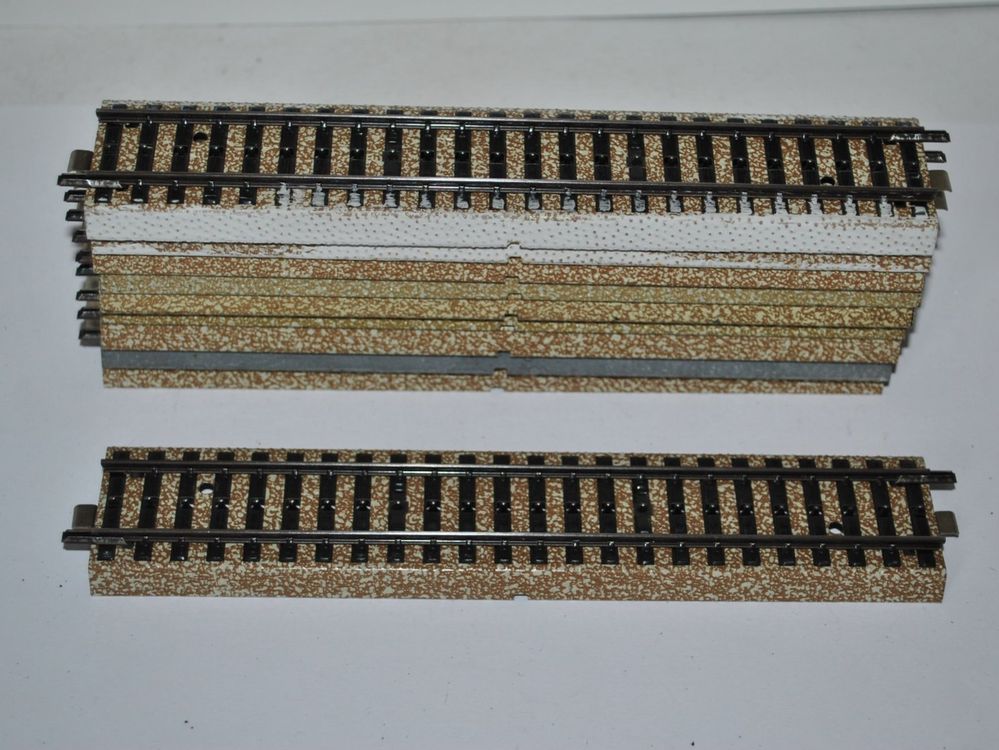 Märklin Schienen gerade M-Gleis 5106 (RSE056) (Gebraucht) in Aarwangen ...