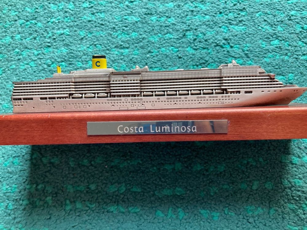 Cruise ship model “Costa Luminosa” (Gebraucht) in für CHF 15 – mit ...