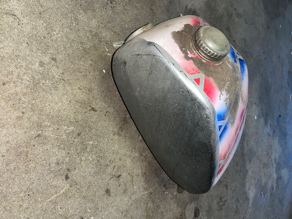 Mofa Tank (Gebraucht) in Fahrni b. Thun für CHF 44 – mit Lieferung auf ...