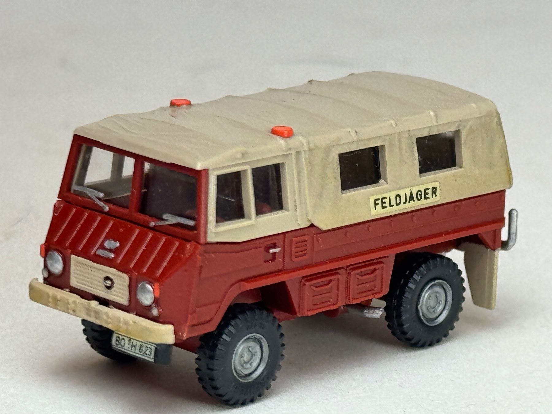 GB1- Roco Pinzgauer 4x4 Feldjäger (Gebraucht) in Elm für CHF 6 – mit ...