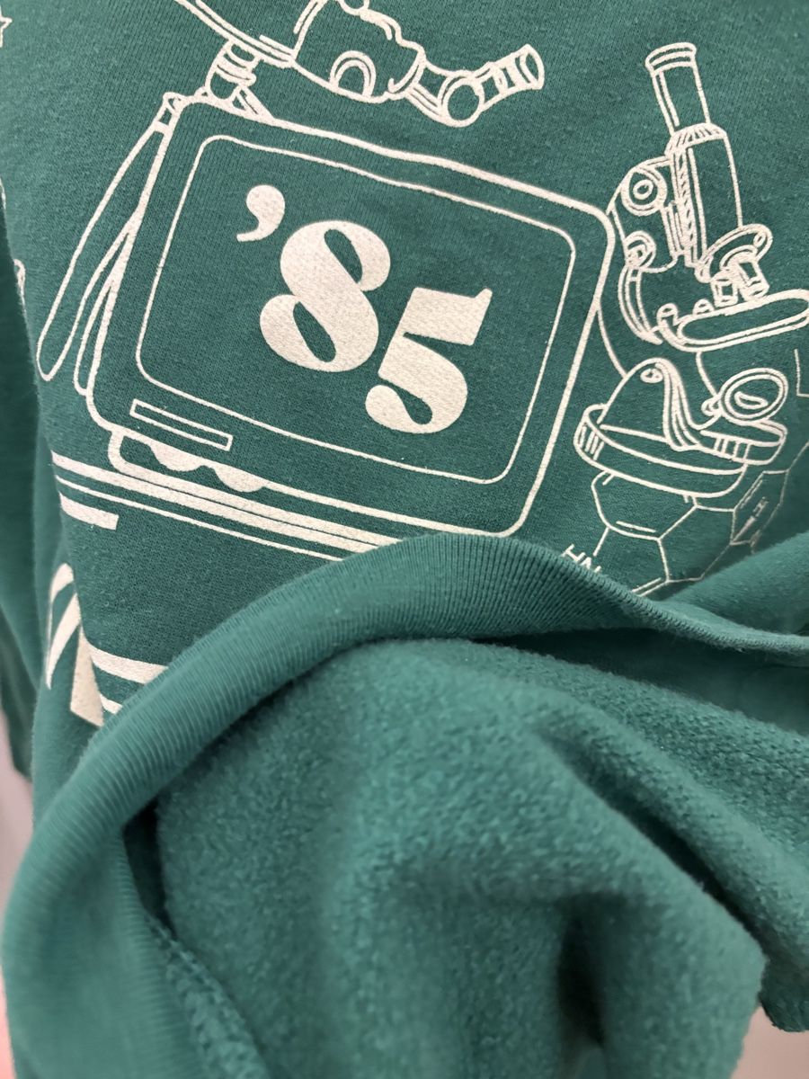 Stranger Things Pullover Gr.S/M Original Netflix (Gebraucht) in St ...