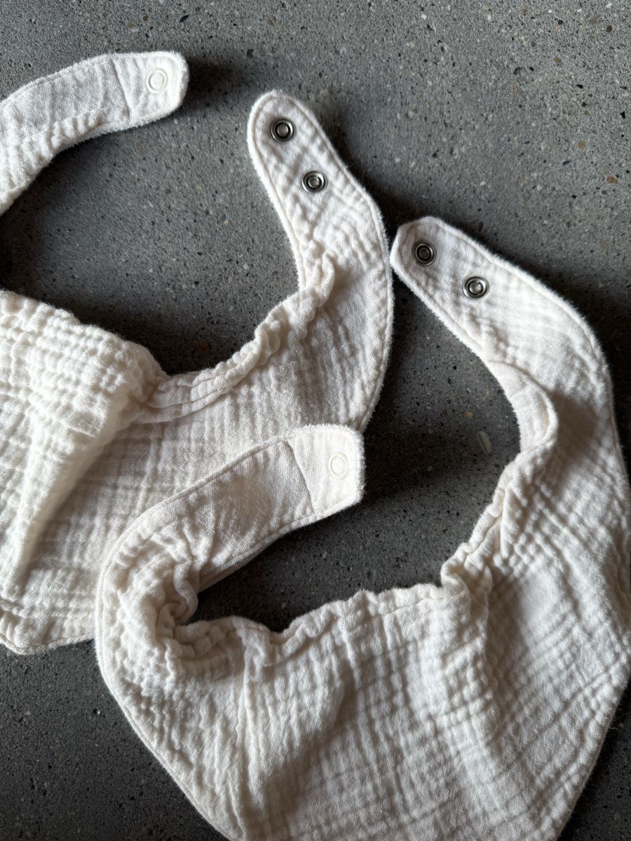 2er Set Musselin Baby Lätzchen (Gebraucht) in Langenthal für CHF 4 ...