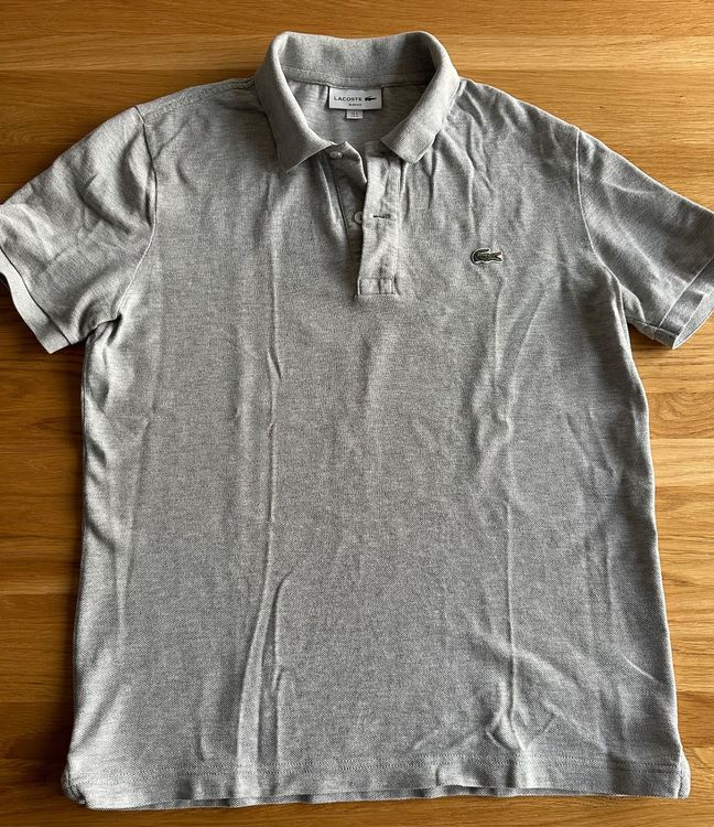 Lacoste Polo-Shirt Herren/ hellgrau/ slim fit / M | Kaufen auf Ricardo