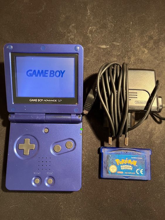 Gameboy Advance SP + Pokemon Saphir + Ladekabel Nintendo (D'occasion) à St. Gallen pour CHF 170 ...