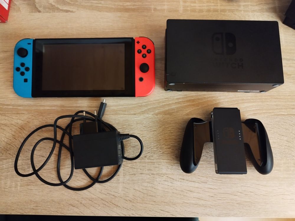 Nintendo Switch (fast neu) (Gebraucht) in Thun für CHF 120 – mit ...