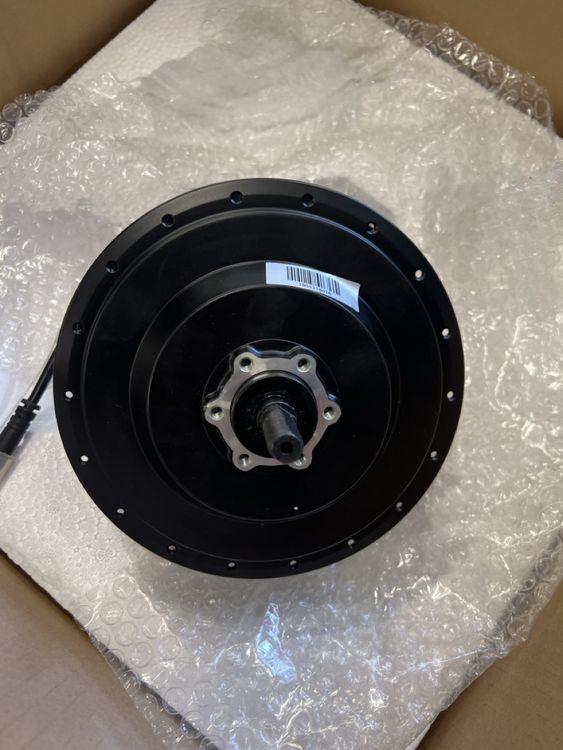 Bafang E-Bike Radnaben Motoren / 36V, 350 W, 3 Phasen (Neu und originalverpackt) in Riedholz für ...