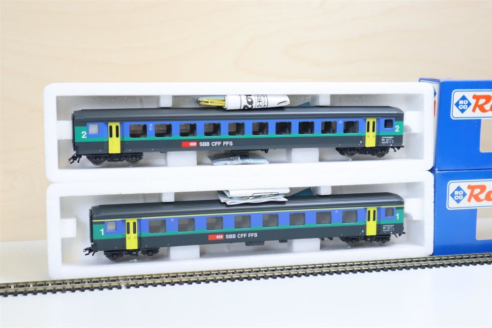ROCO 2 x SBB Papagei Wagen - 44495/44496 - H0 (Gebraucht) in Winterthur für CHF 96 – mit ...