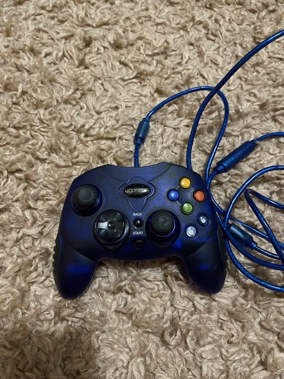 Blauer Xbox Classic Controller, transparent (Gebraucht) in Unterkulm ...