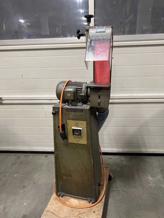 Bandschleifmaschine (Gebraucht) in Unterterzen für CHF 790 – nur Abholung auf Ricardo kaufen