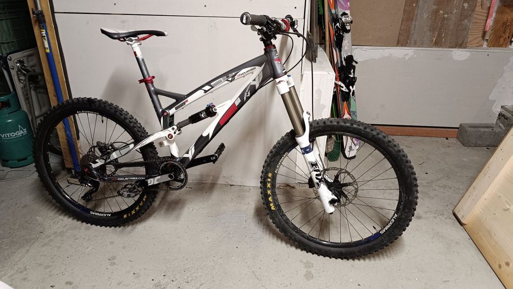 YT Wicked 160 M Enduro (Gebraucht) in Tägerwilen für CHF 475 – nur ...