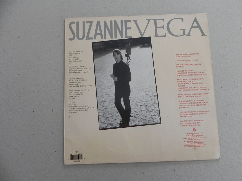 LP USA Folk Rock Sängerin & Gitarristin Suzanne Vega 1985 (Gebraucht ...