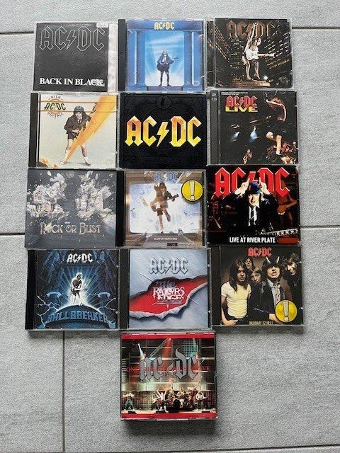 ACDC CD-Sammlung inkl. "Schwarzpressung" (Gebraucht) in für CHF 39 ...