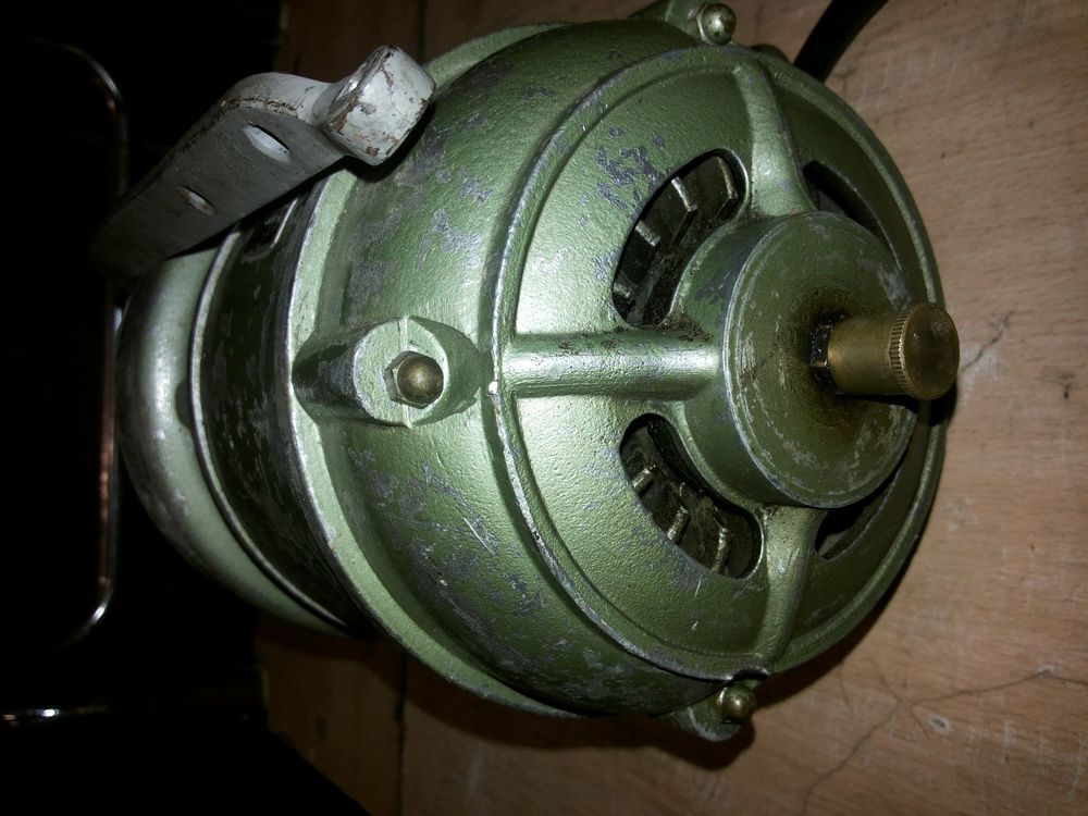Industrienähmaschinenmotor Alca 380 Volt mit Kupplung (Gebraucht) in ...