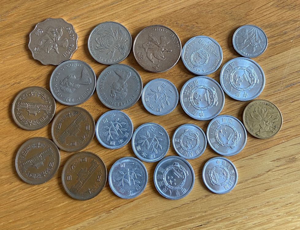 Pièces Hong Kong, Chine, Japon (D'occasion) à Collex pour CHF 18 – avec ...