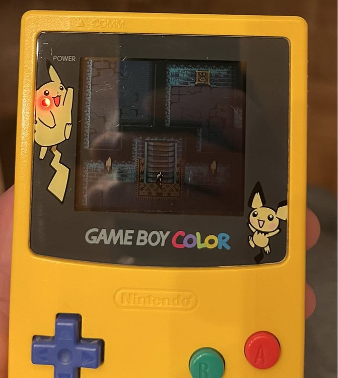 Gameboy color pikachu (Gebraucht) in Perly für CHF 210 – mit Lieferung ...
