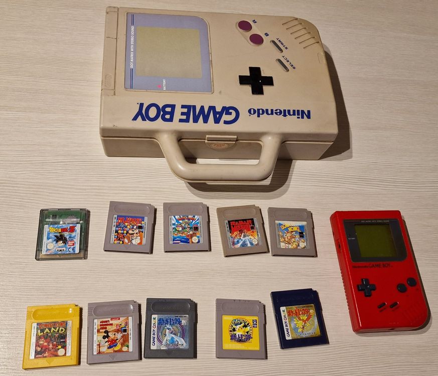 Game boy + Pokemon + Nintendo case (Gebraucht) in Stabio für CHF 124 ...