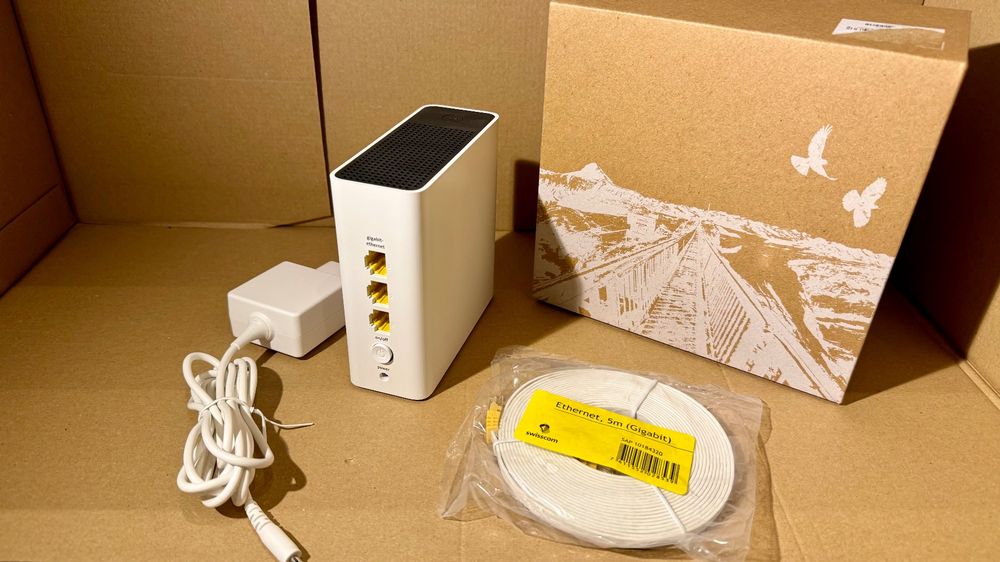 Swisscom WLAN Box mit LAN Kabel und Netzteil | Kaufen auf Ricardo