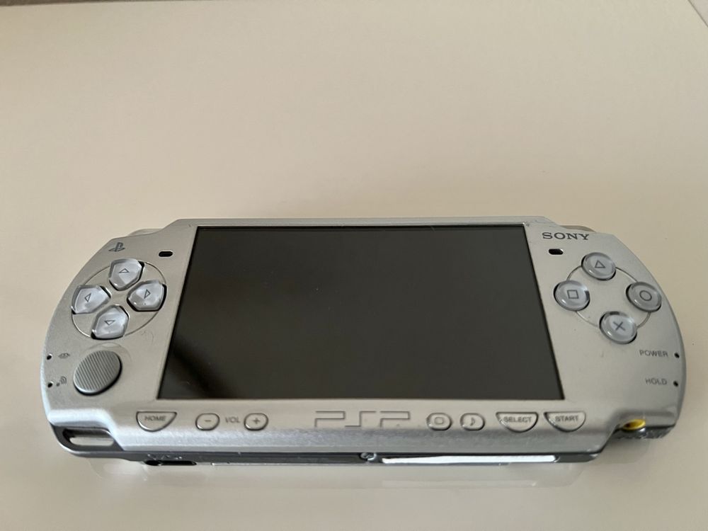 Sony PSP, model 2004 | Kaufen auf Ricardo