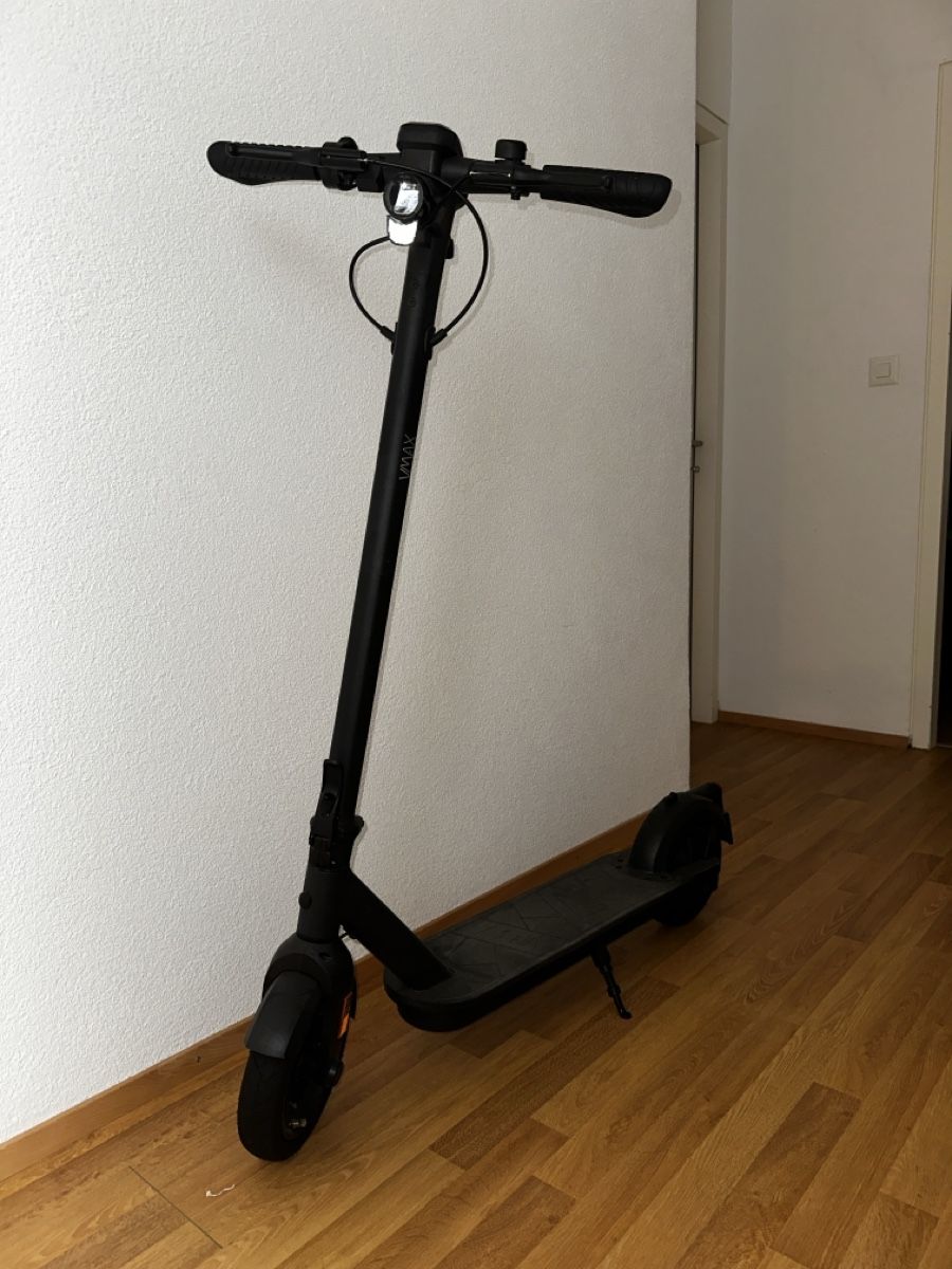 VMAX VX5 GT E-Scooter – 20 km/h – 35 km Reichweite (Gebraucht) in Maienfeld für CHF 380 – nur ...