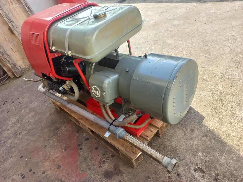 Stromgenerator Notstromgruppe Generator 30KVA /24KW VW Motor (Gebraucht ...