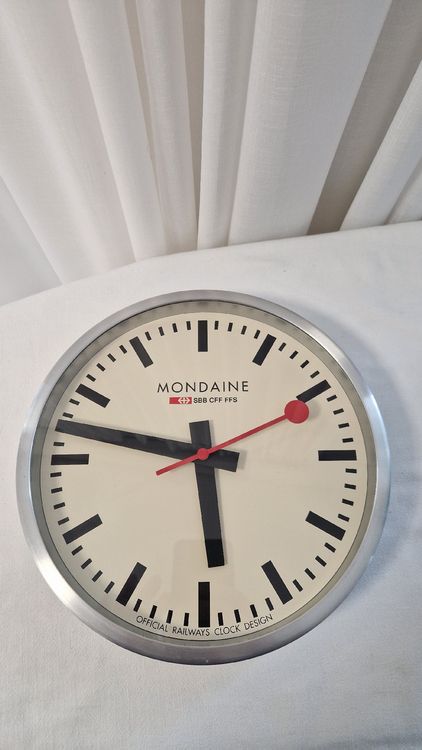 Horloge murale Mondaine CFF design officiel suisse (Gebraucht) in ...