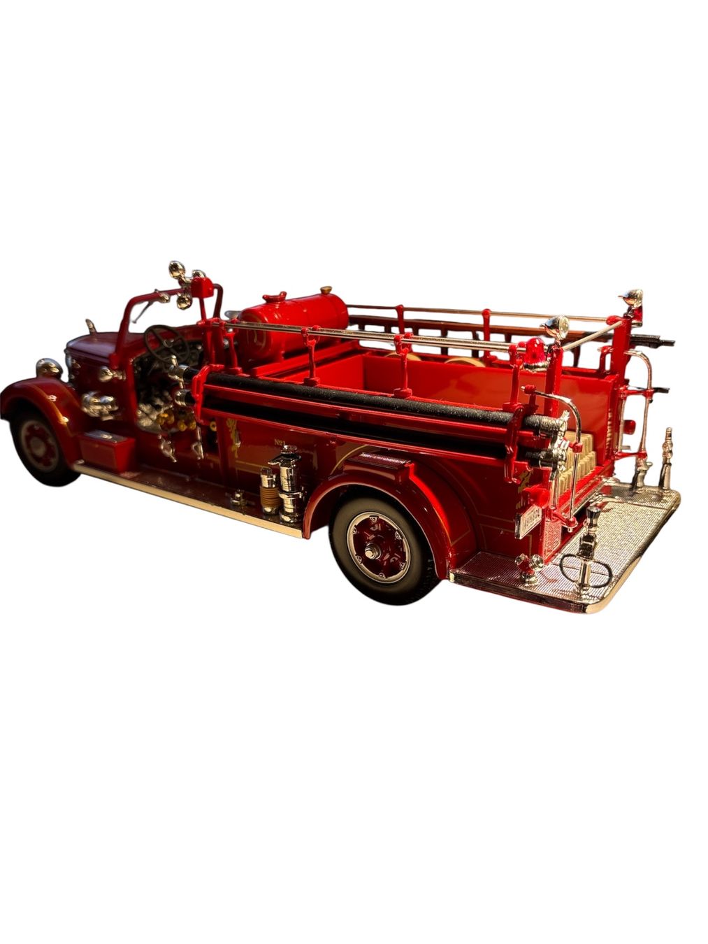 MACK - TYPE 75BX - 1935 FIRE ENGINE TRUCK -1:24 - DieCast (Neu (gemäss ...