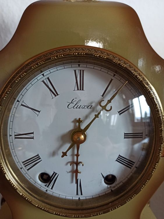 Eluxa Pendeluhr mit Sockel | Kaufen auf Ricardo