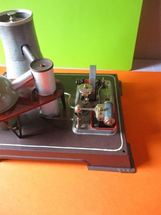 Dampfmaschine Wilesco Atomkraftwerk R200 (Gebraucht) in Ottikon Gossau ...