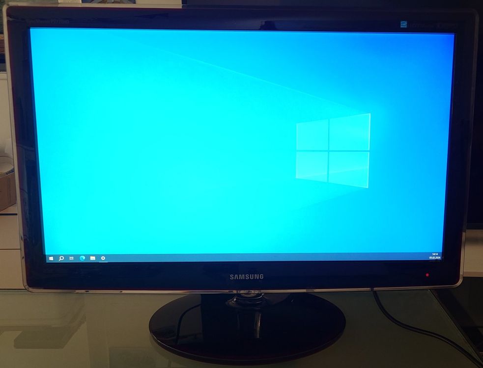 Samsung SyncMaster P2770HD 27" Monitor mit TV-Tuner & Boxen (Gebraucht ...