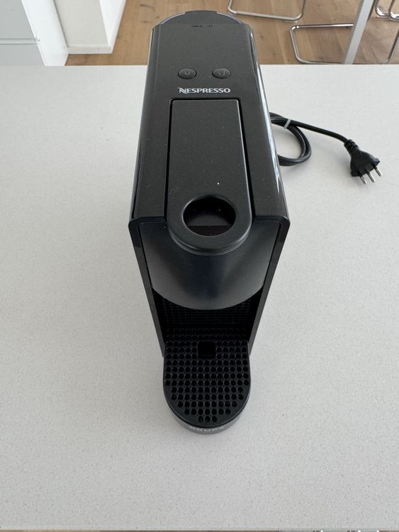 Nespresso Kaffeemaschine Krups (Gebraucht) in Mettmenstetten für CHF 19 – mit Lieferung auf ...