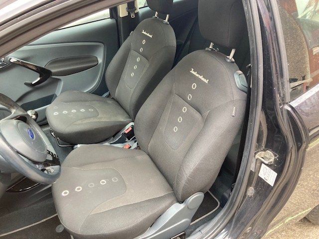 Ford KA 1.2i Spezial Individual (Gebraucht) in Studen BE für CHF 1451 ...