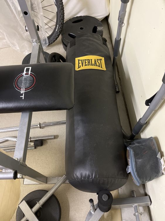 Grosser Boxsack everlast mit aufhänge Haken | Kaufen auf Ricardo
