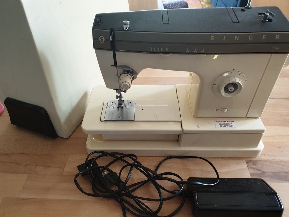 Singer 7102 Nähmaschine (Defekt) in Aarau für CHF 2 – mit Lieferung auf ...