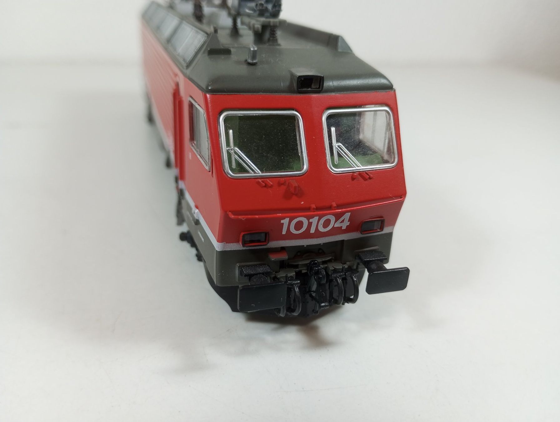 ROCO: 14178 B, Lokomotive Re 4/4 IV SBB CFF (Gebraucht) in Fontaines NE ...