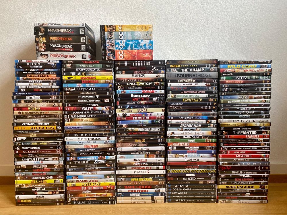 DVD-Sammlung, 200 Filme + 2 Serien | Kaufen auf Ricardo