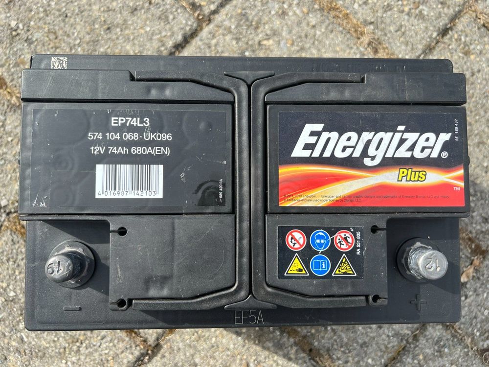 Autobatterie Energizer 12V 74Ah 680A (Gebraucht) in Lützelflüh-Goldb für CHF 70 – nur Abholung ...