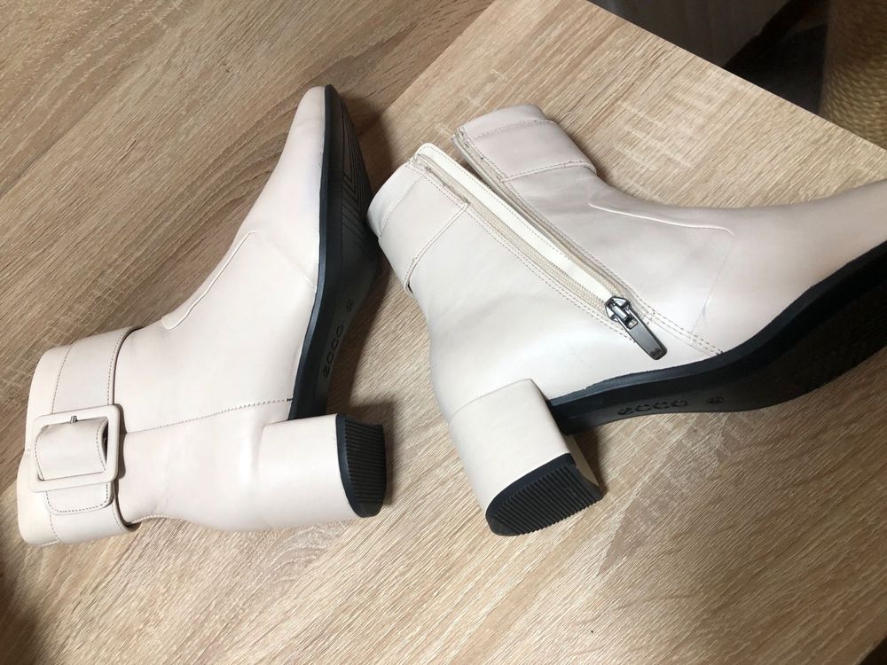 Stiefeletten ECCO neue Gr.38(geht besser für Gr.37.5) 120Sfr (Neu ...