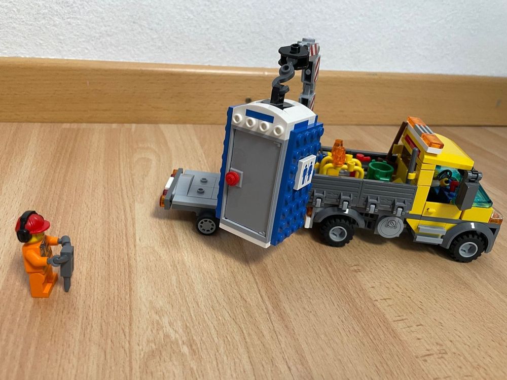 LEGO City 60073 Baustellentruck mit WC | Kaufen auf Ricardo LEGO City 60073 Baustellentruck mit WC | Kaufen auf Ricardo