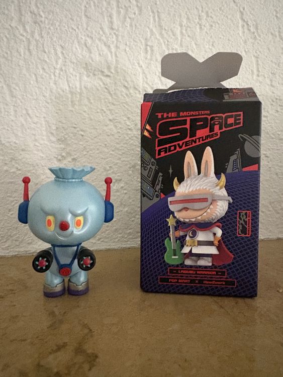 NEU Labubu Space Adventure (Neu und originalverpackt) in Malleray für ...