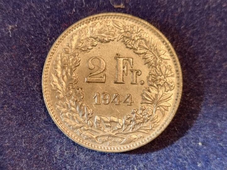 2 FR 1944 Super Erhaltung (Gebraucht) in Bure für CHF 9.9 – mit Lieferung auf Ricardo kaufen