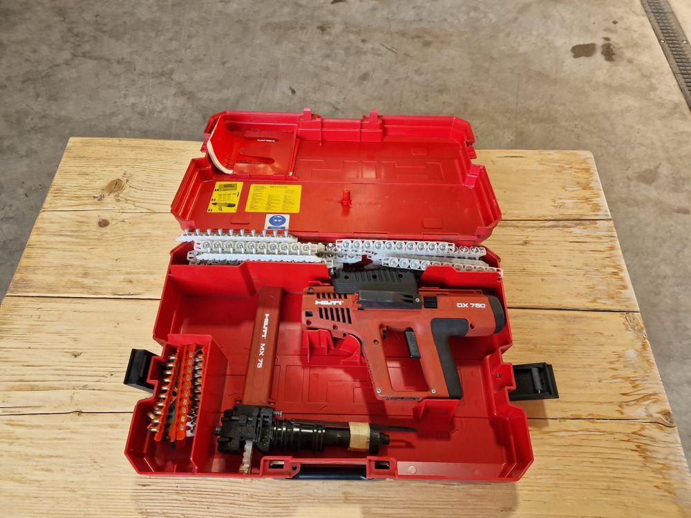 HILTI DX 750 Bolzensetzgerät | Kaufen auf Ricardo