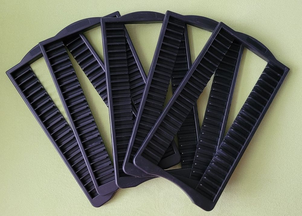 5 Stück CD-Flipper / CD-Ständer à 20 CDs | Kaufen auf Ricardo