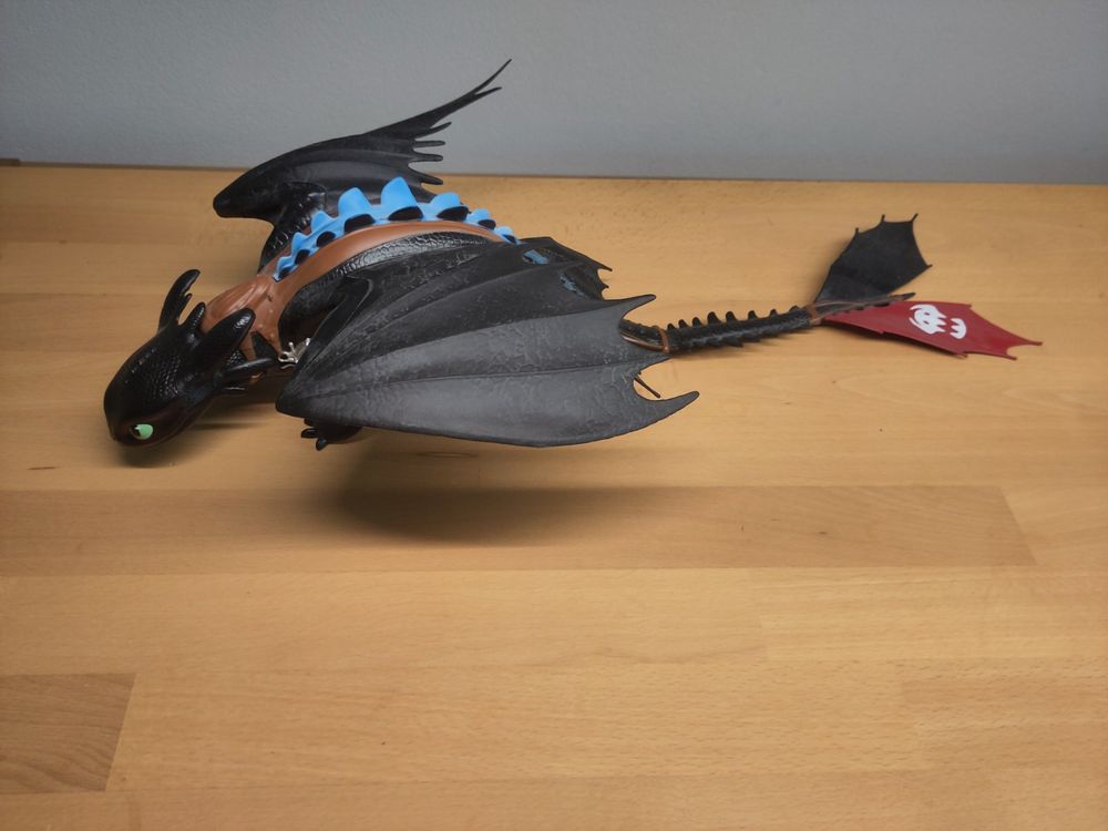 Ohnezahn (Toothless) Figur aus Drachenzähmen leicht gemacht (Gebraucht ...