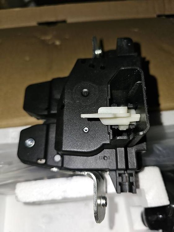 Heckklappenschloss Mercedes Vito/V-Klasse 447 (Gebraucht) in Bad Ragaz ...