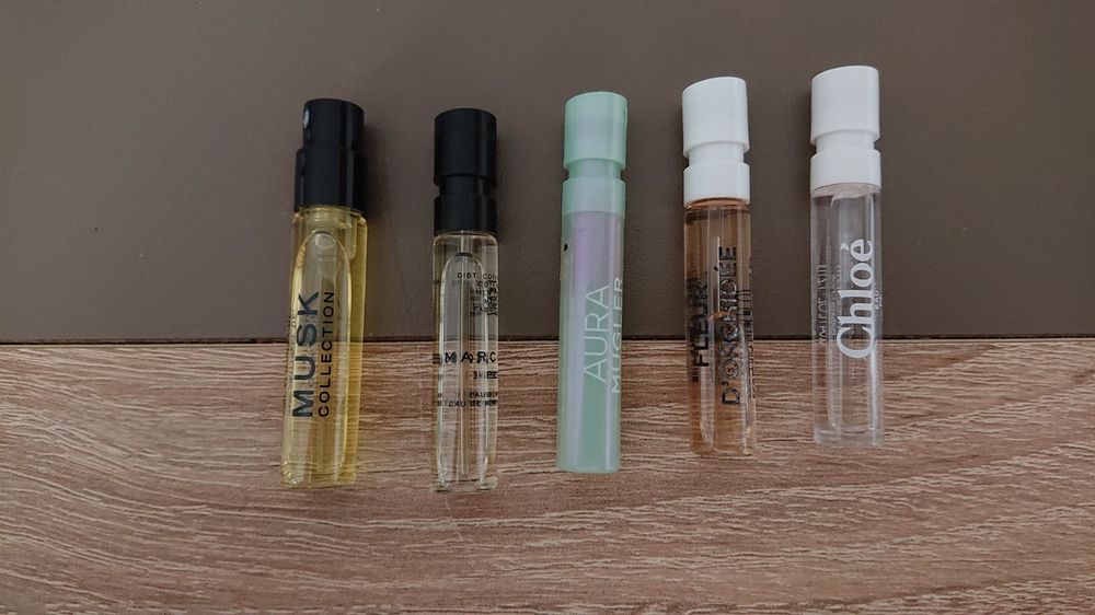 5 Parfum Proben Müsterli (Neu (gemäss Beschreibung)) in Madiswil für ...