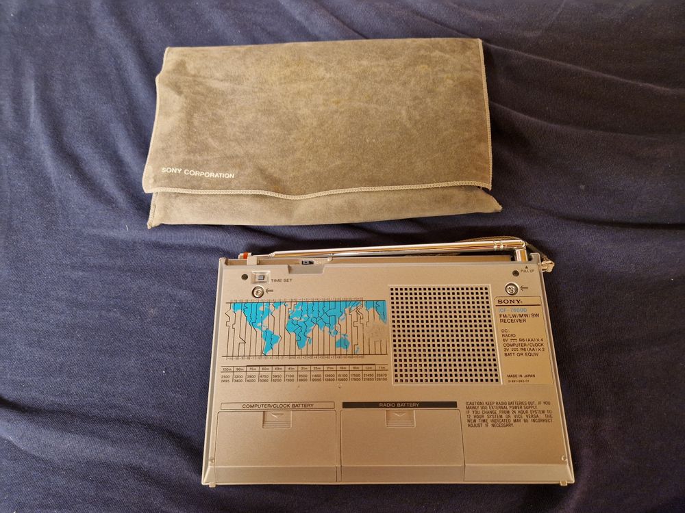 Sony Weltempfänger Radio ICF-7600D (Gebraucht) in Fräschels für CHF 21 ...