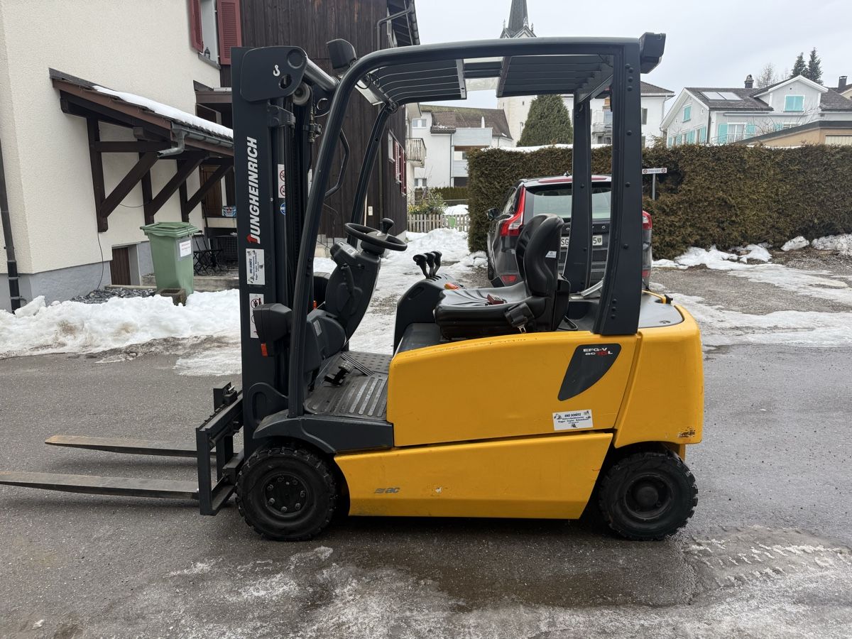 Stapler Gabelstapler Elektro Jungheinrich mit Strassenzulass (Gebraucht ...